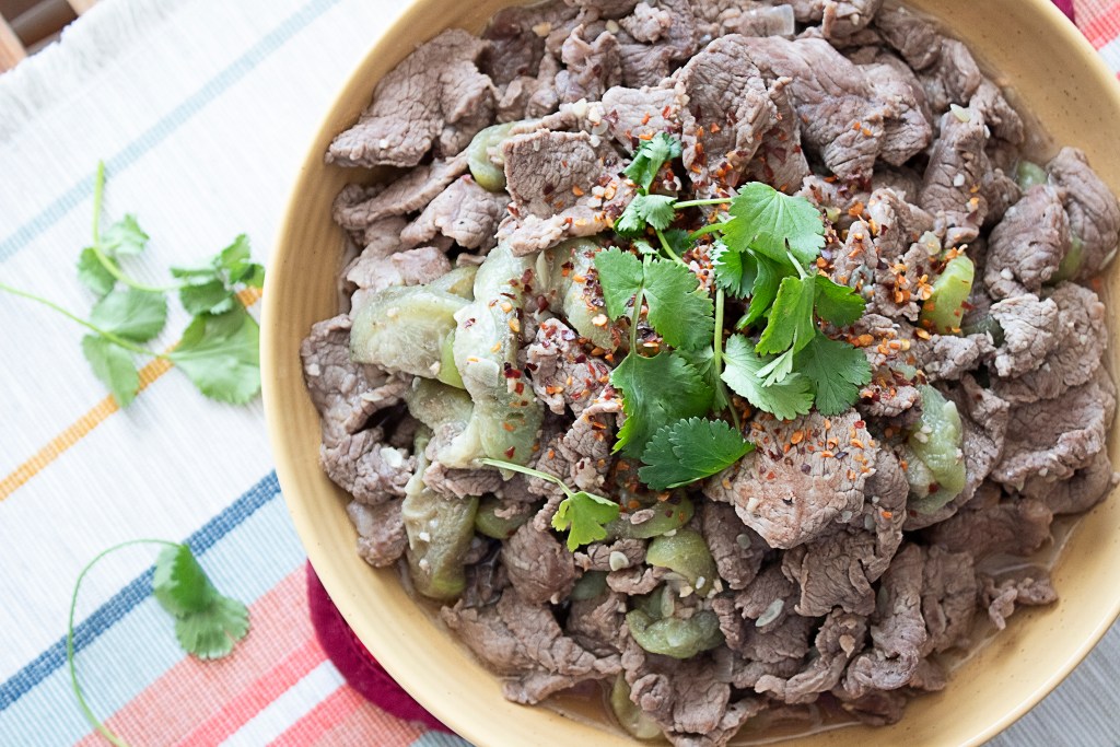 Beef with Edible Luffa (Thịt Bò Xào Mướp) | Simple Vietnamese Food